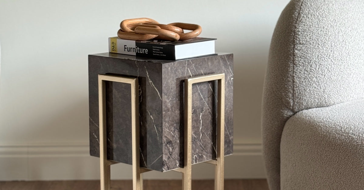 Marble-alike Podiums & Planters – Tashhome