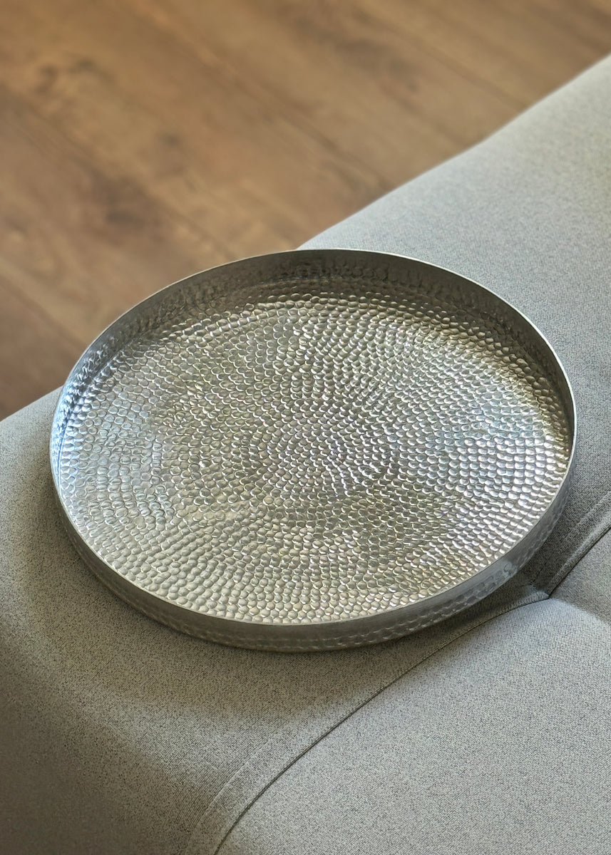 Circular Hammered Silver Tray ( 2 sizes ) – Tashhome