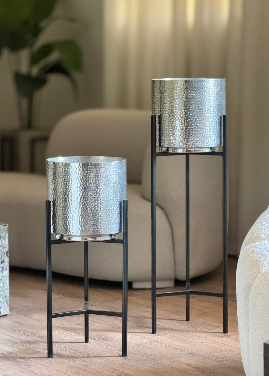 Hammered silver Pot with tall stands ( available in 2 sizes ) – Tashhome