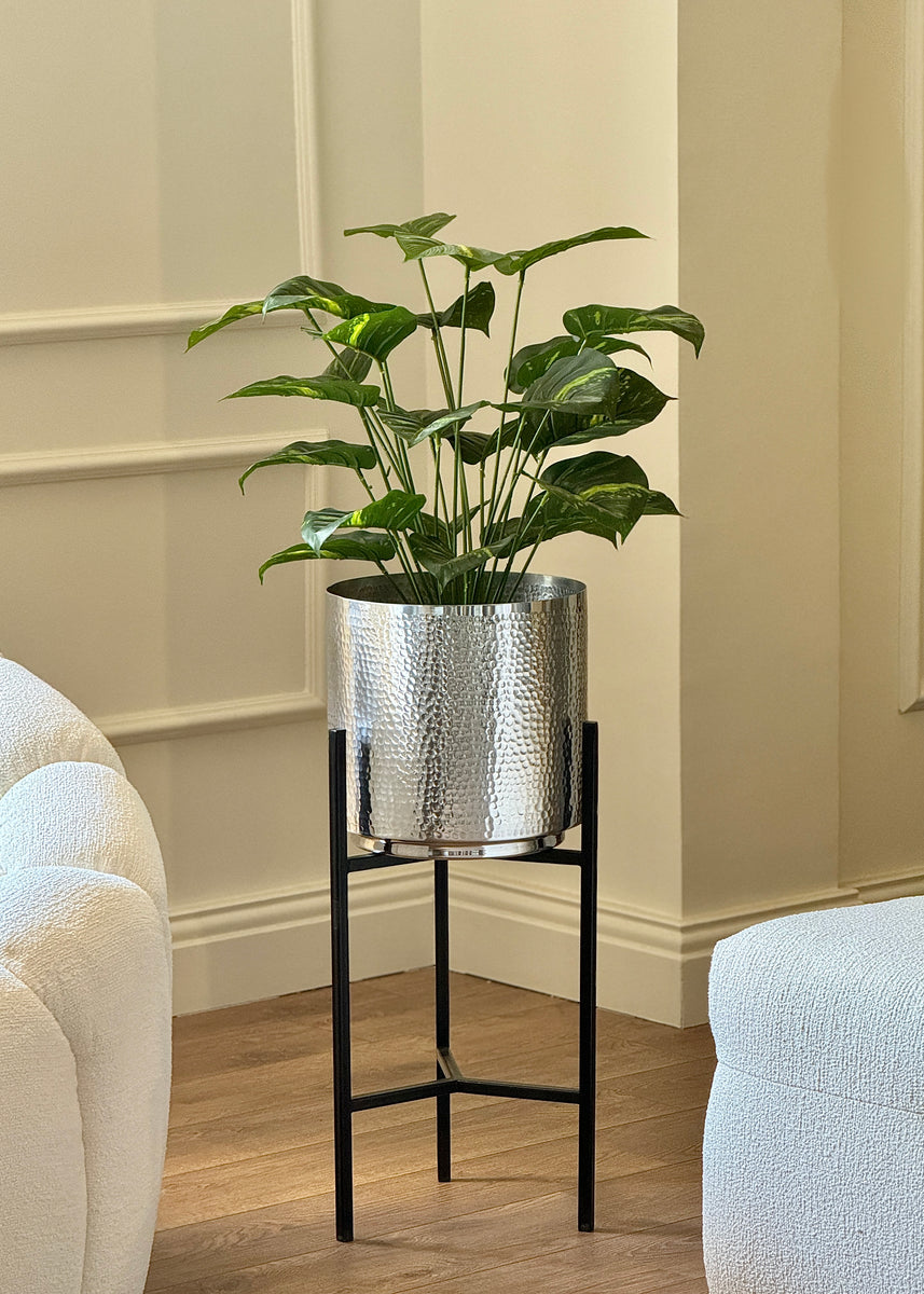 Hammered silver Pot with tall stands ( available in 2 sizes ) – Tashhome