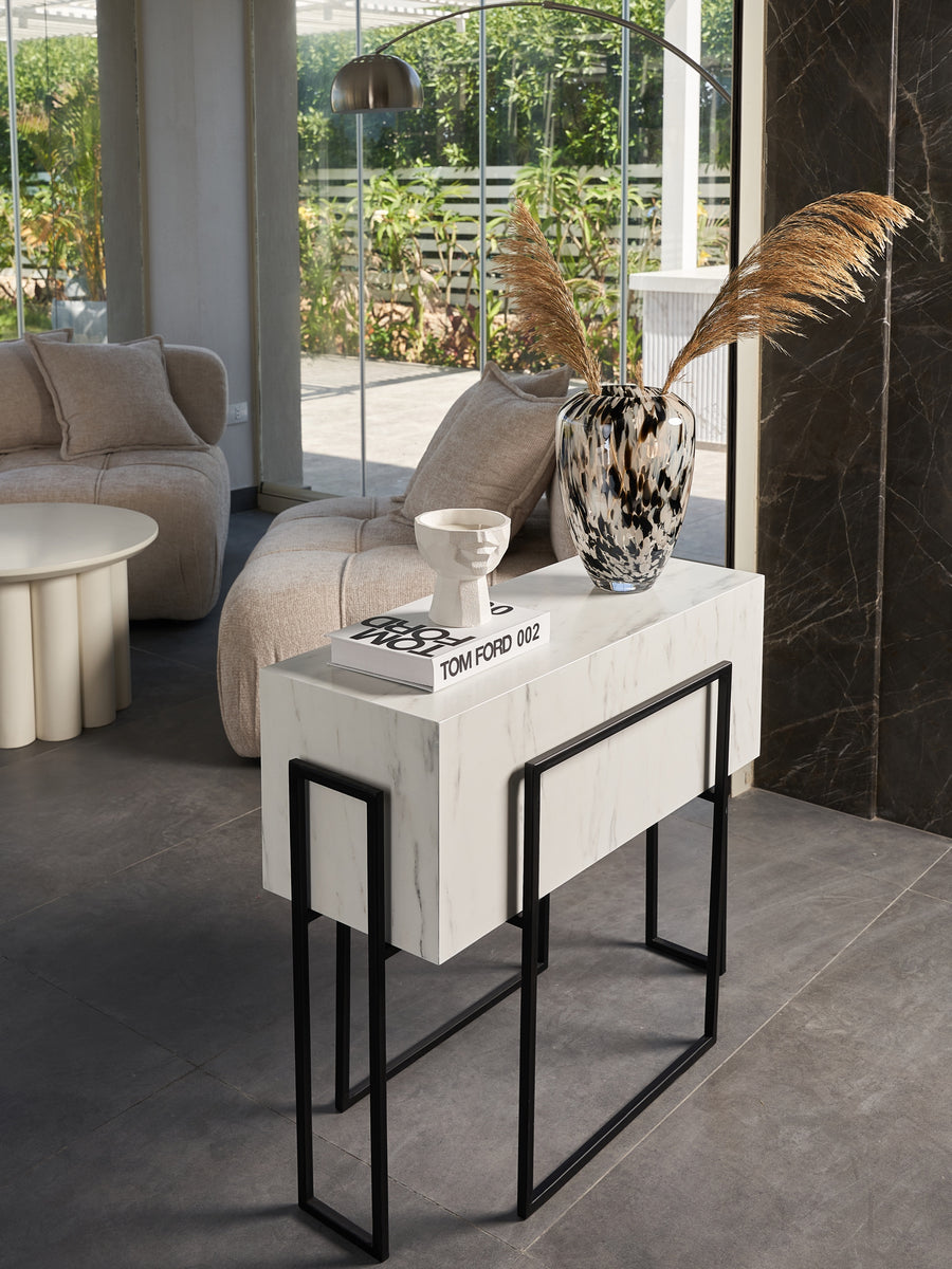 White 80cm pot or table – Tashhome